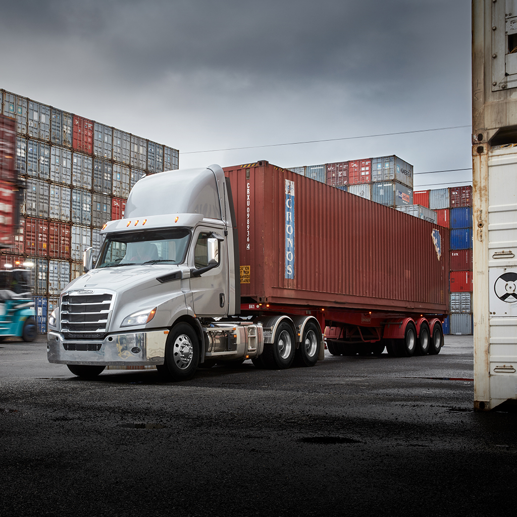 Freightliner - Cascadia 116