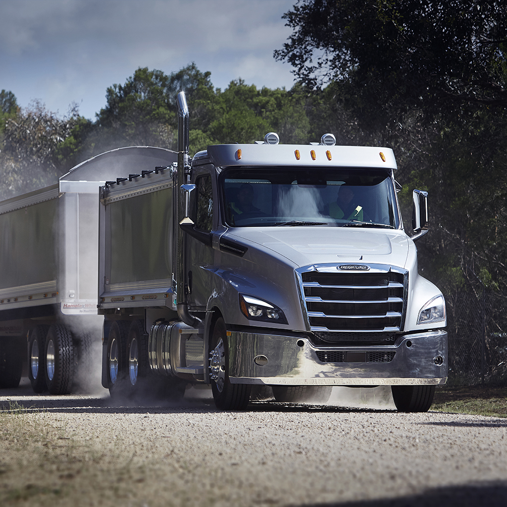 Freightliner - Cascadia 126