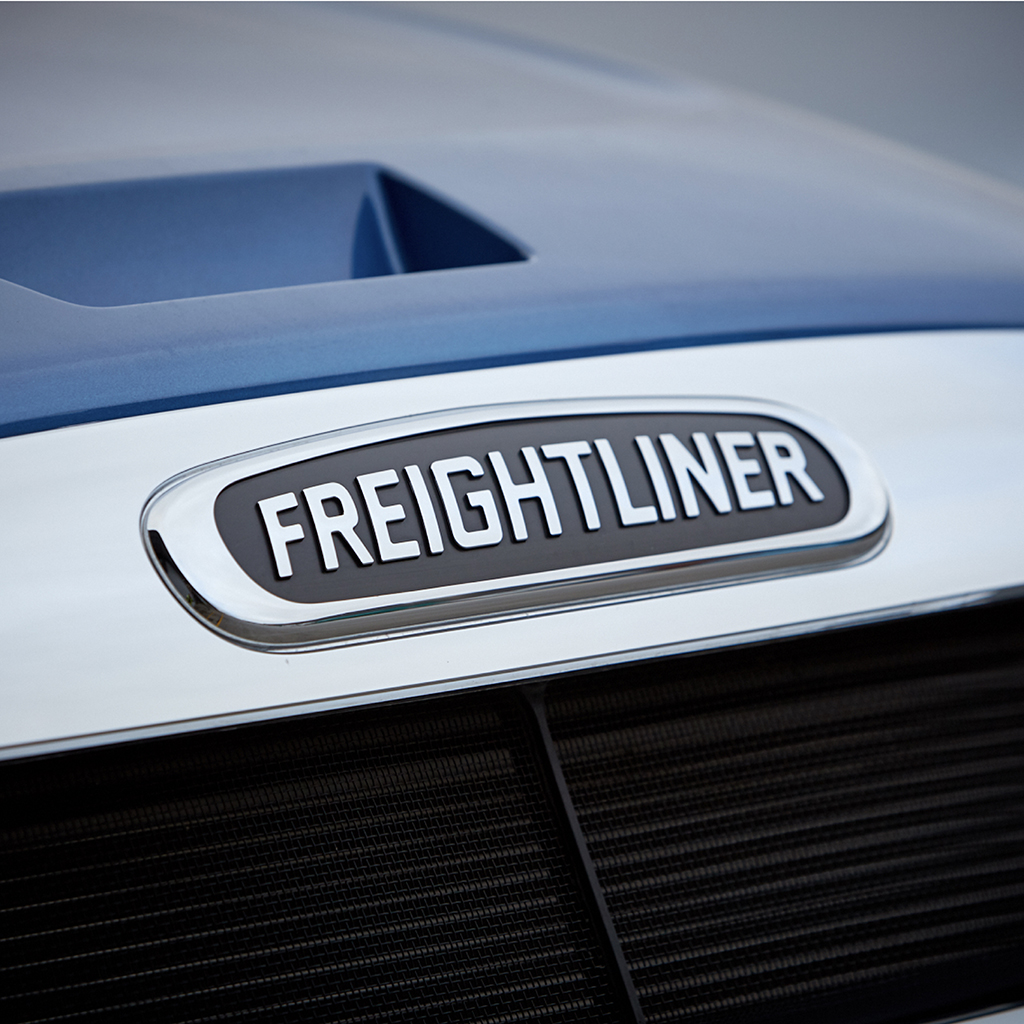 Freightliner - Service - Freightliner Trucks