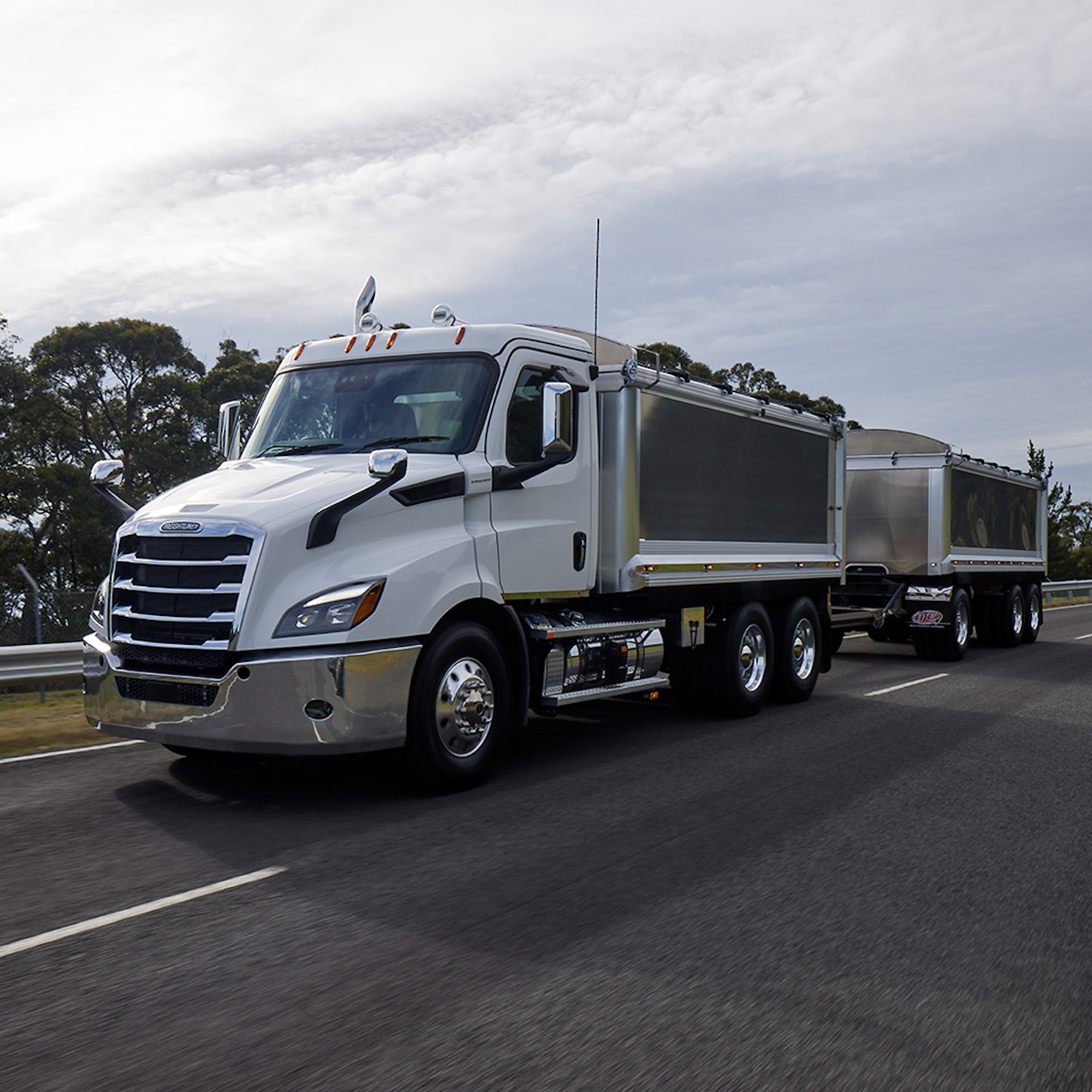 Freightliner Trucks | The Ultimate In Driver Safety