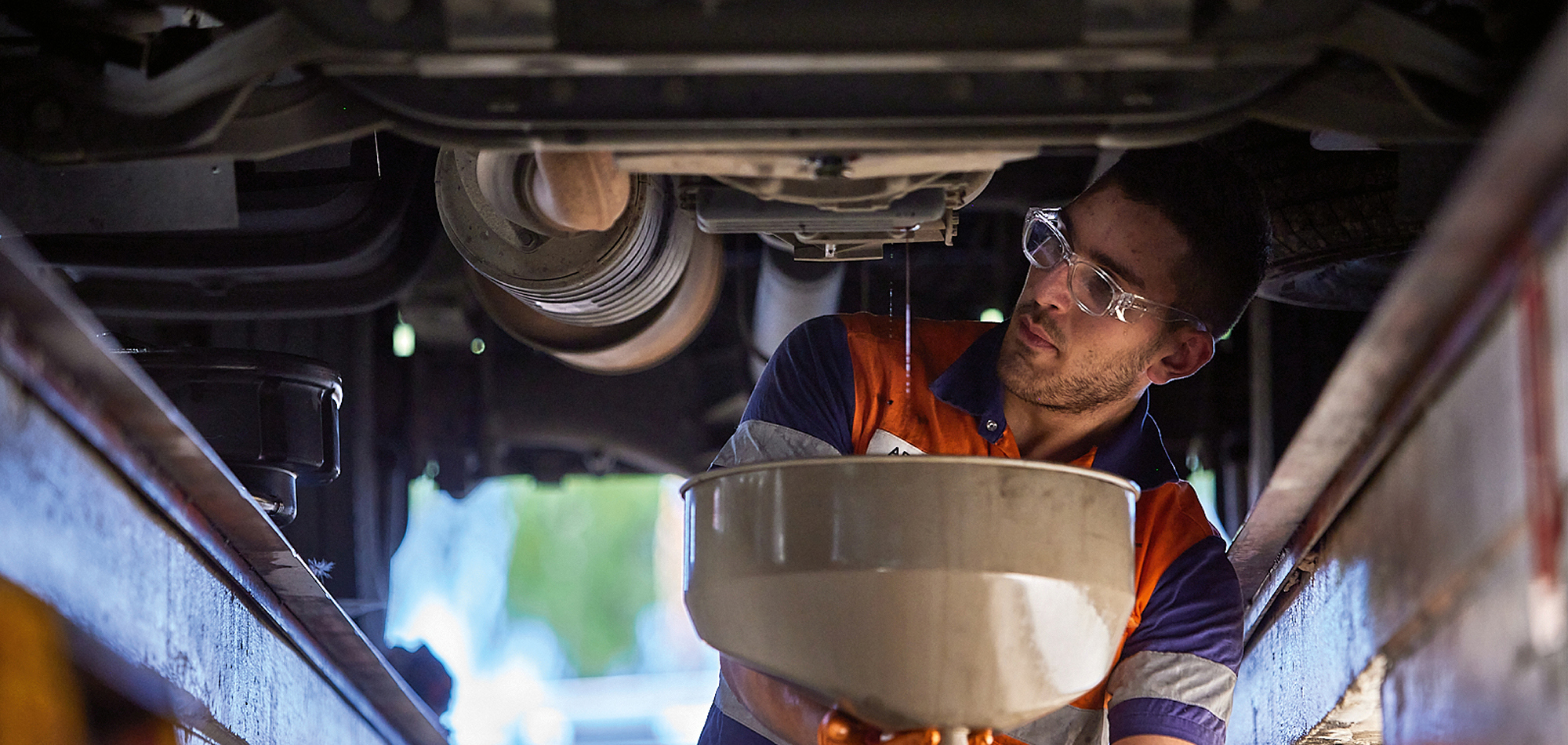 Truck Parts & Servicing | Freightliner