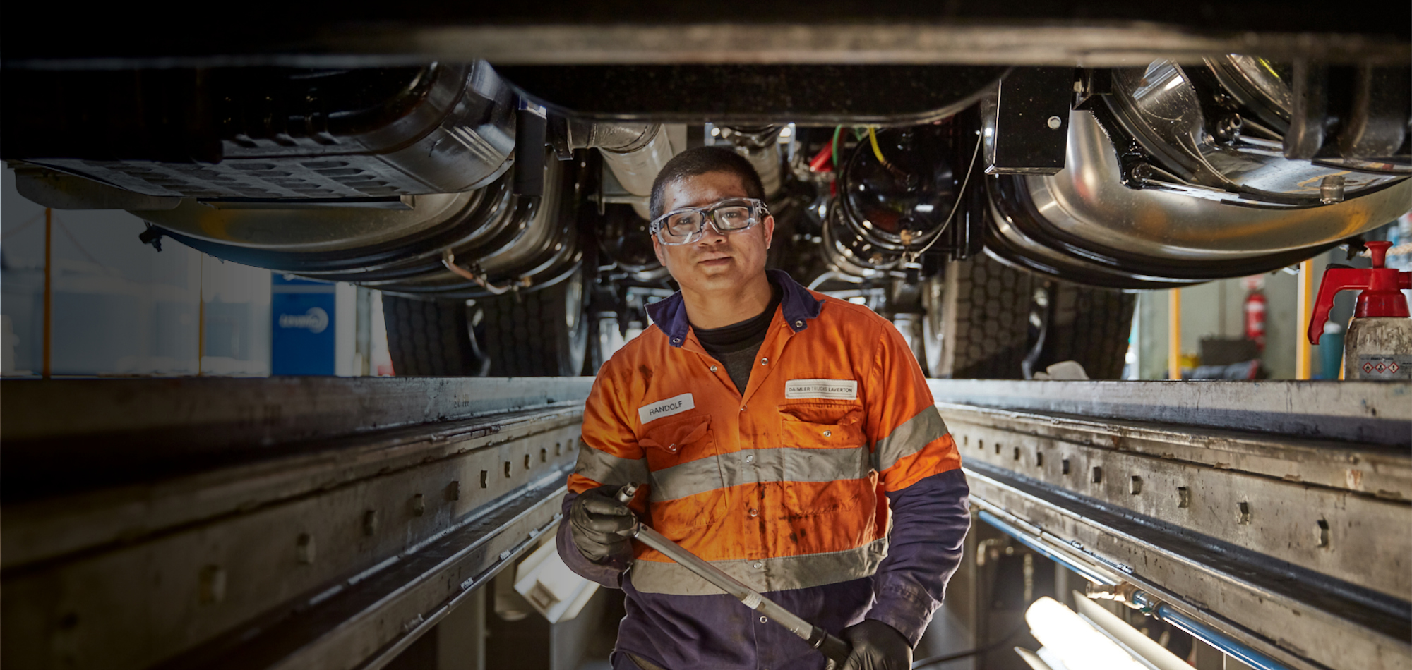 Truck Repairs and Servicing | Freightliner