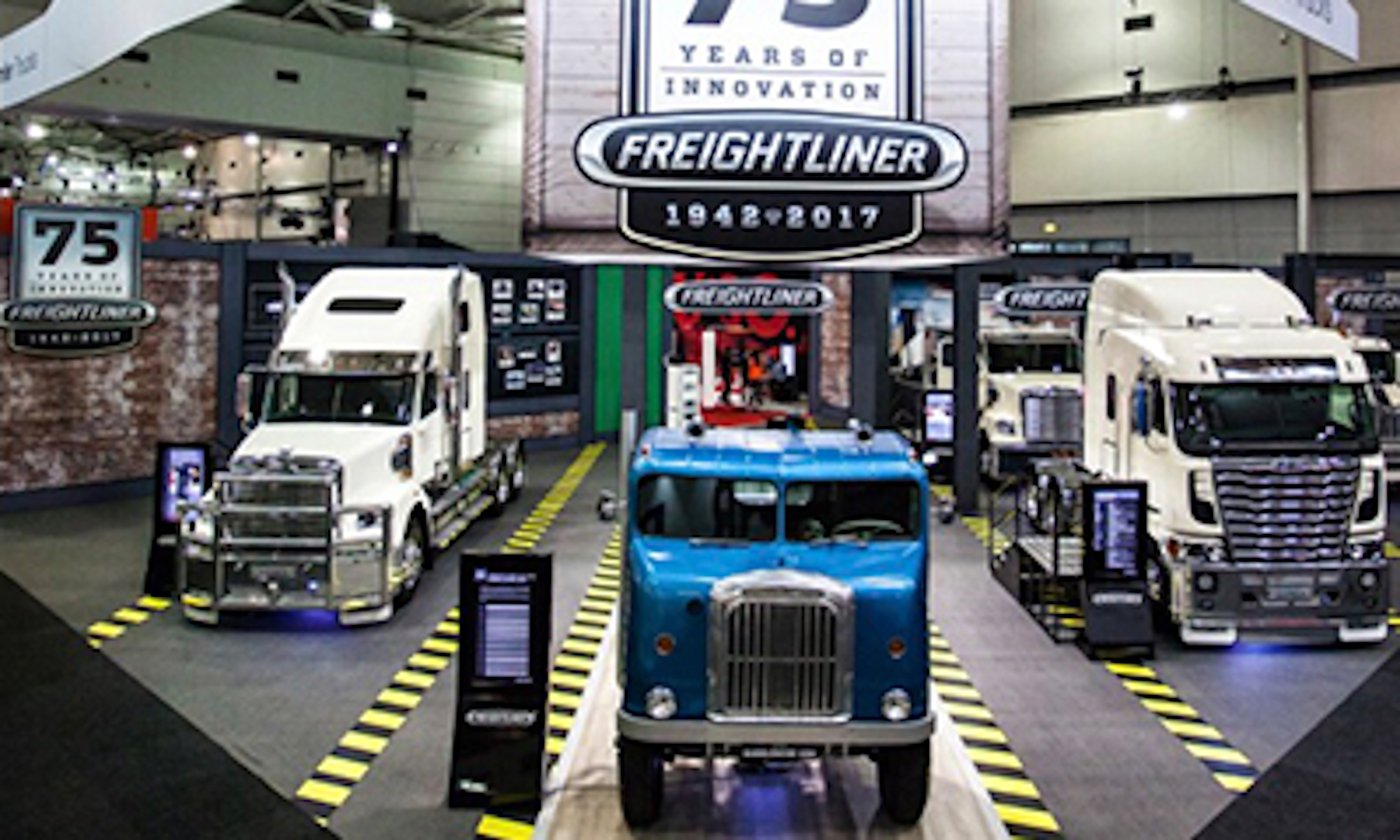 Freightliner Celebrates 75 Years at 2017 Brisbane Truck Show in Style